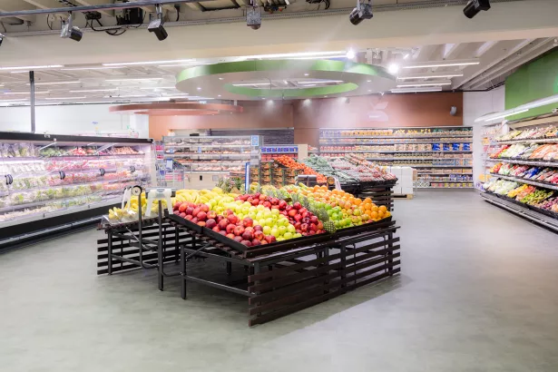 Retail sector Corporate Stories - EME Outlook Magazine