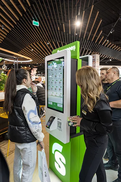 Spartan : Fast-Food - EME Outlook Magazine